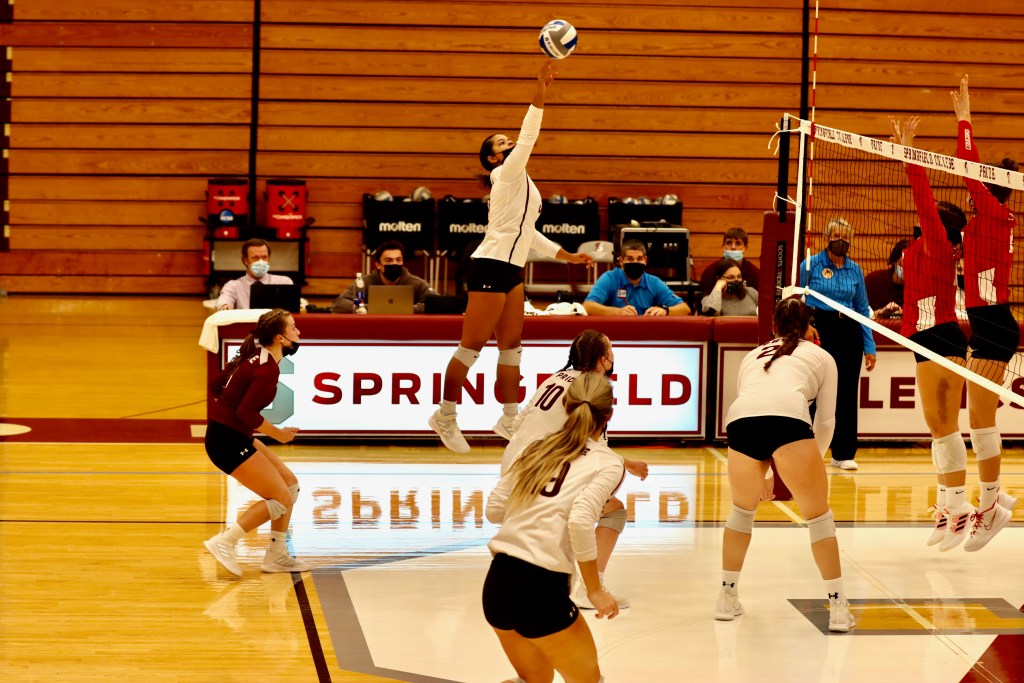 Springfield women's volleyball battles, drops match to nationally ...