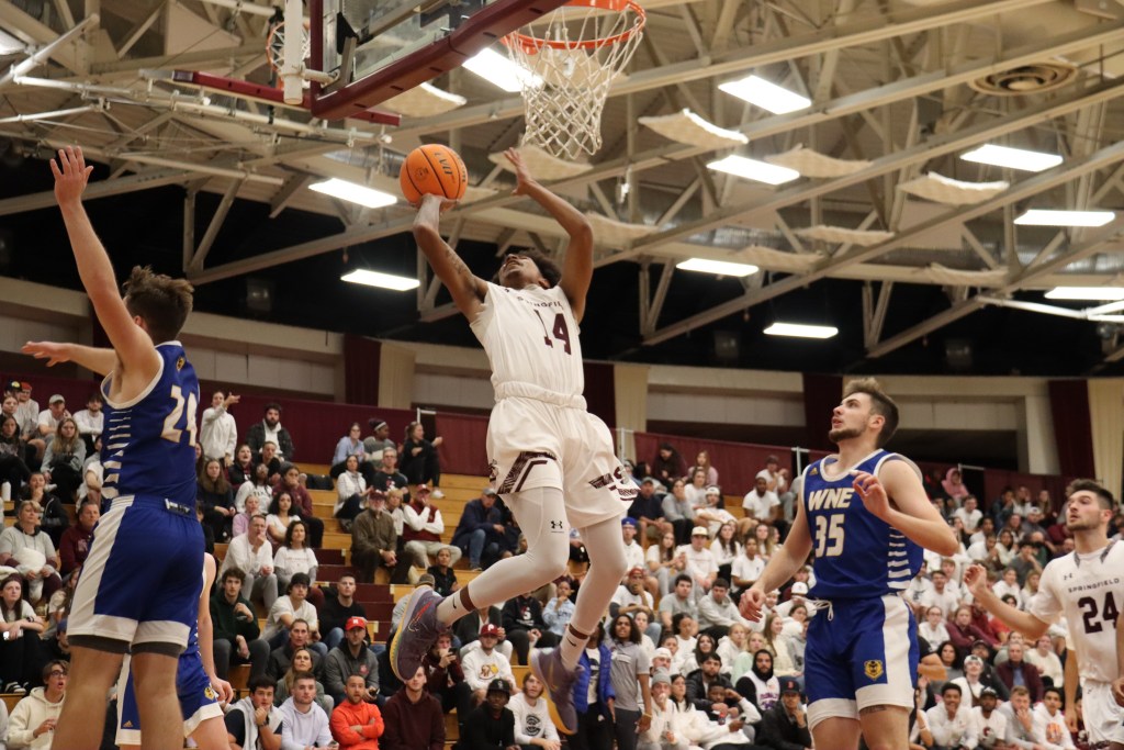 Pride men's basketball suffers 89-55 blowout loss to WNE in season opener