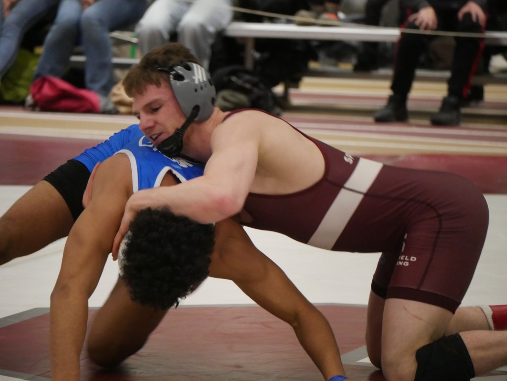 Springfield wrestling team ready to build off last seasons success