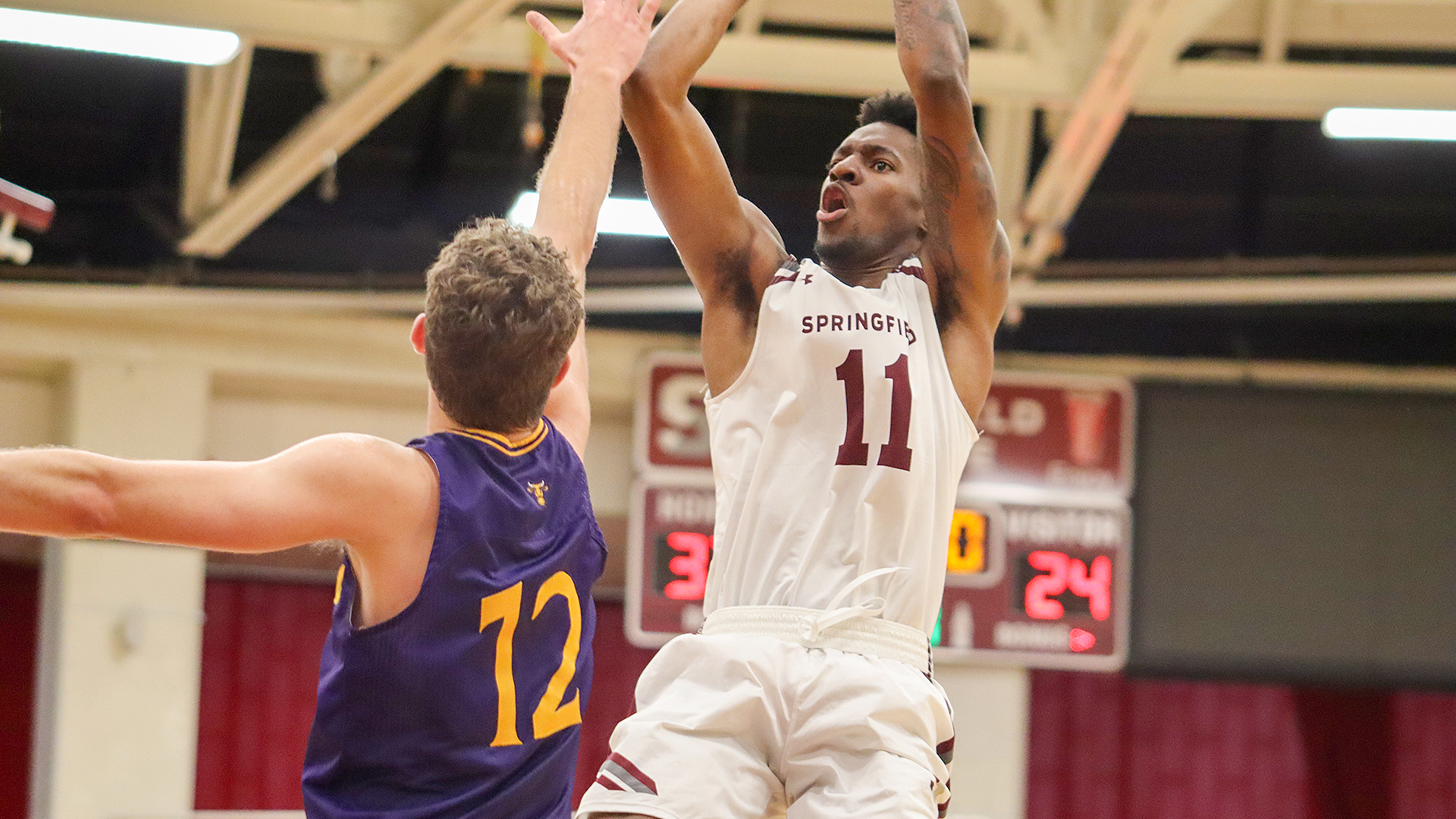 Springfield men's basketball falls to No. 1 8 Williams College 61-56