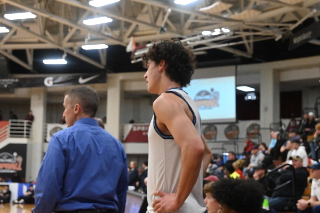 Reilly family's basketball legacy on full display at the Hoophall Classic