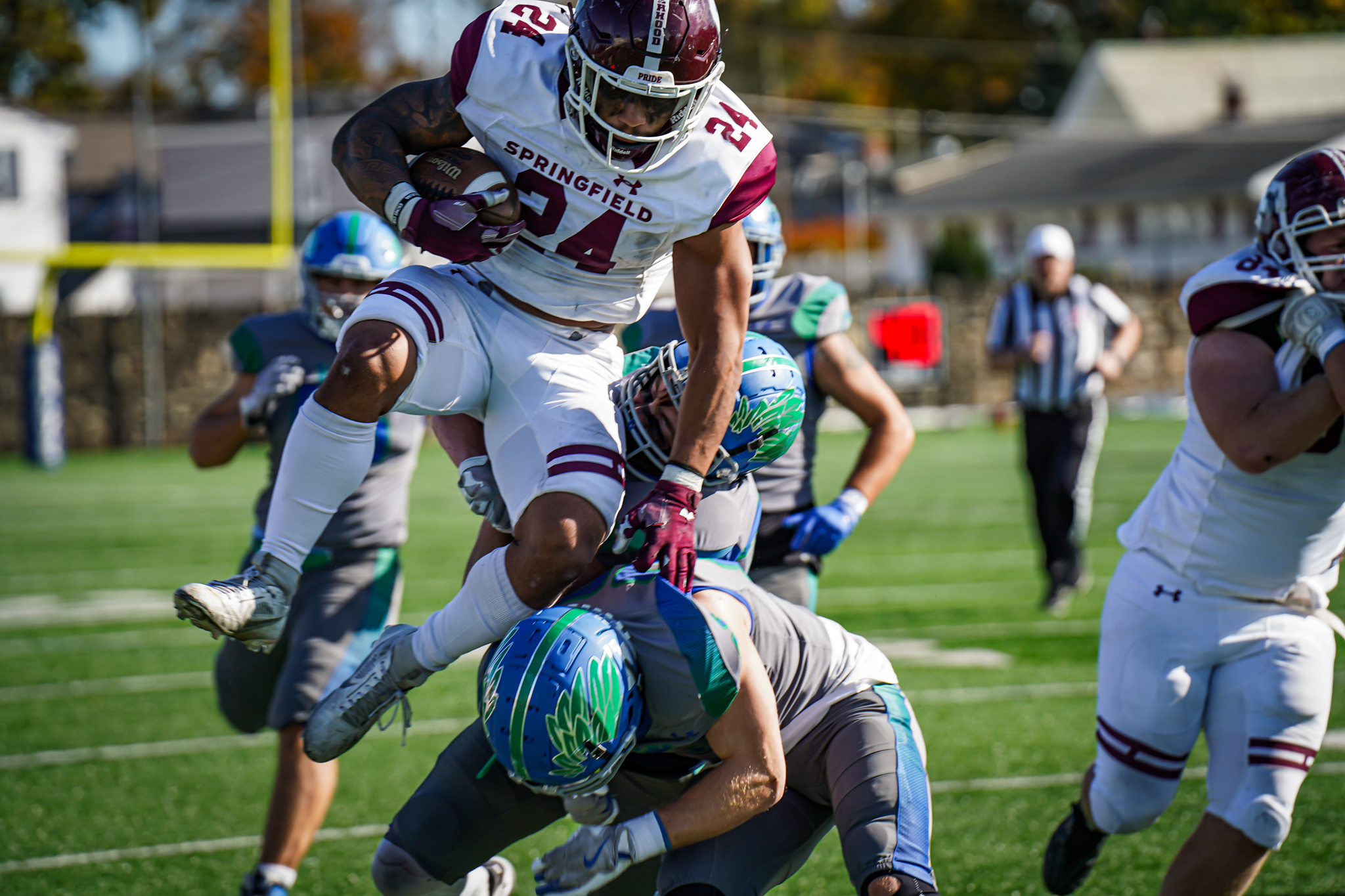 Springfield football defeats Norwich 56-14 on senior day