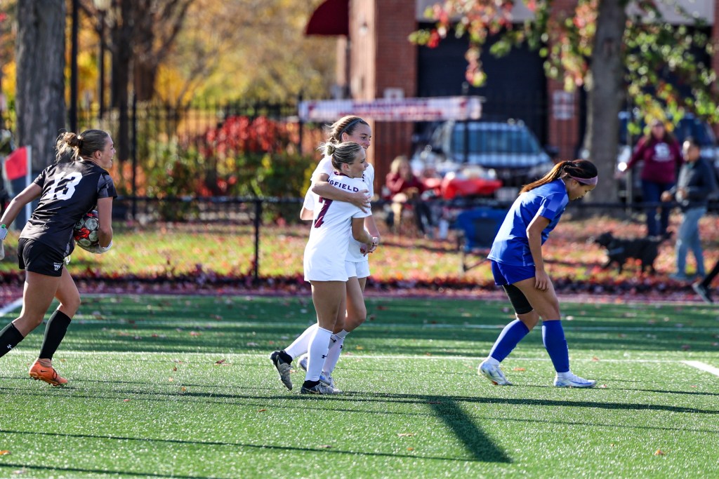 Springfield women's soccer eclipses Smith 2-0 in final regular season game