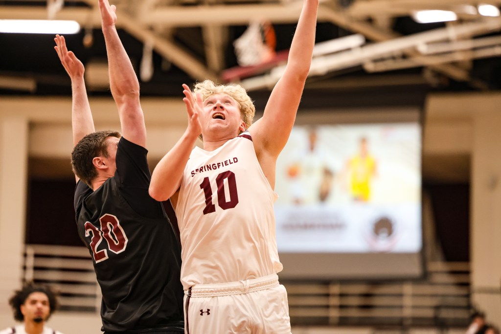 Springfield men's basketball knocks off Emmanuel for second straight win