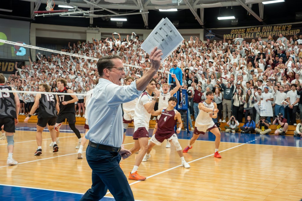 Chant for Charlie: crowd shows Sullivan love after winning national ...
